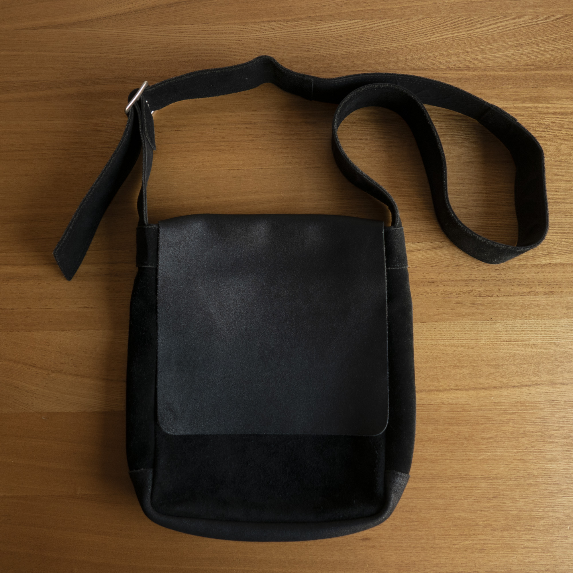 (archive) old PORTER - Leather Suede Shoulder Bag (Black)