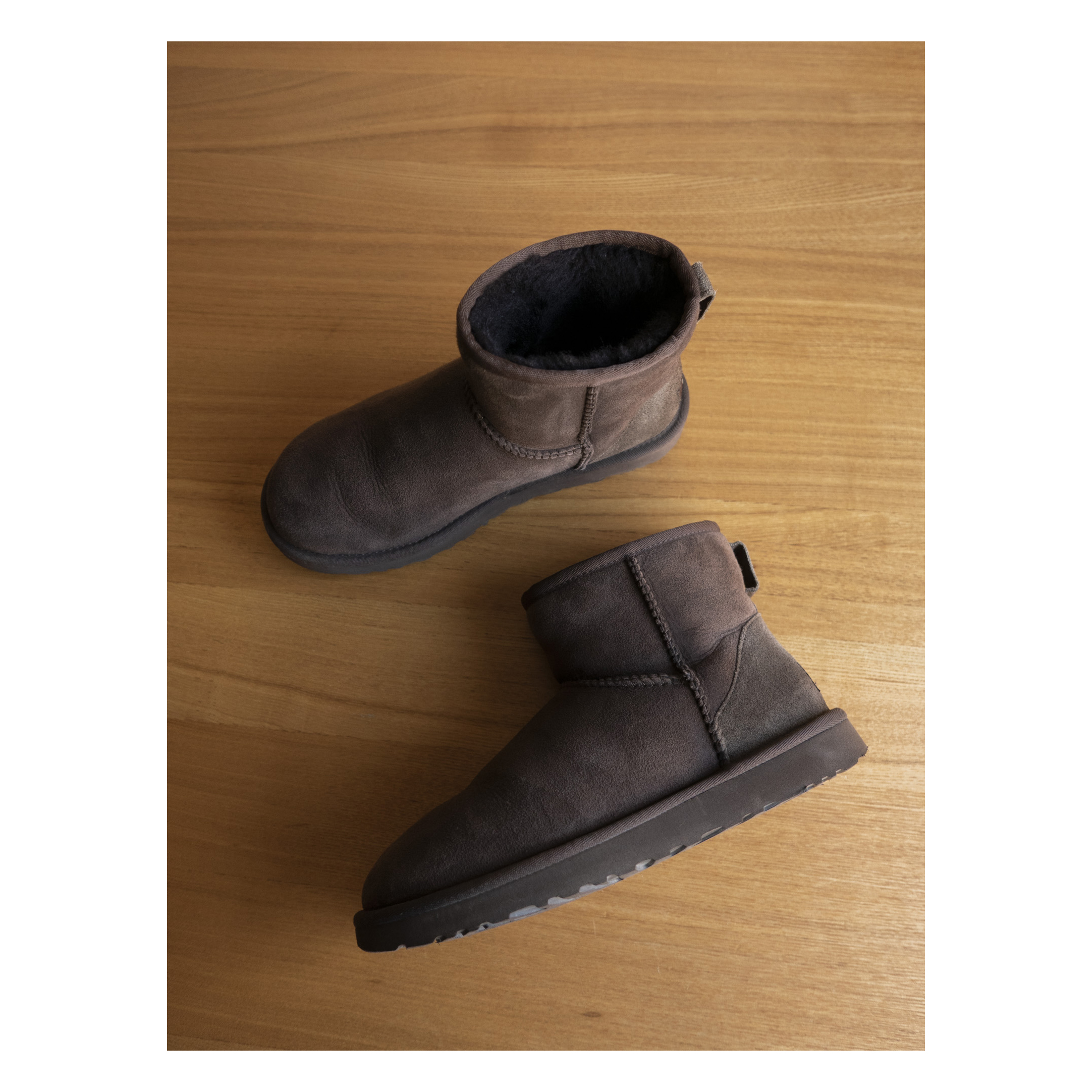 UGG - Classic Mini Boots (MAHOGANY) | 240mm