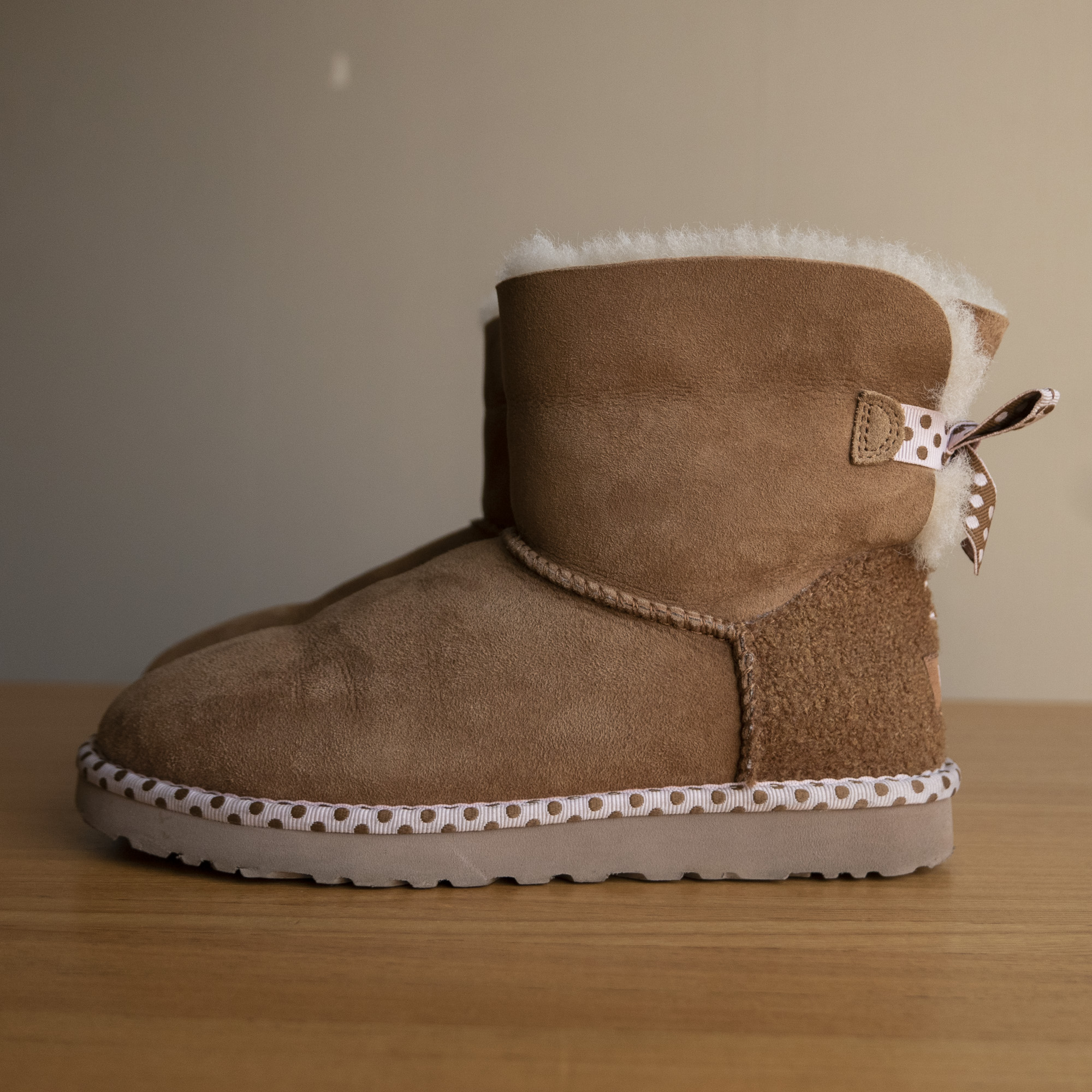 UGG - Mini Bailey Bow Boots (CHESTNUT & Dot ) | 240mm *78 Collection