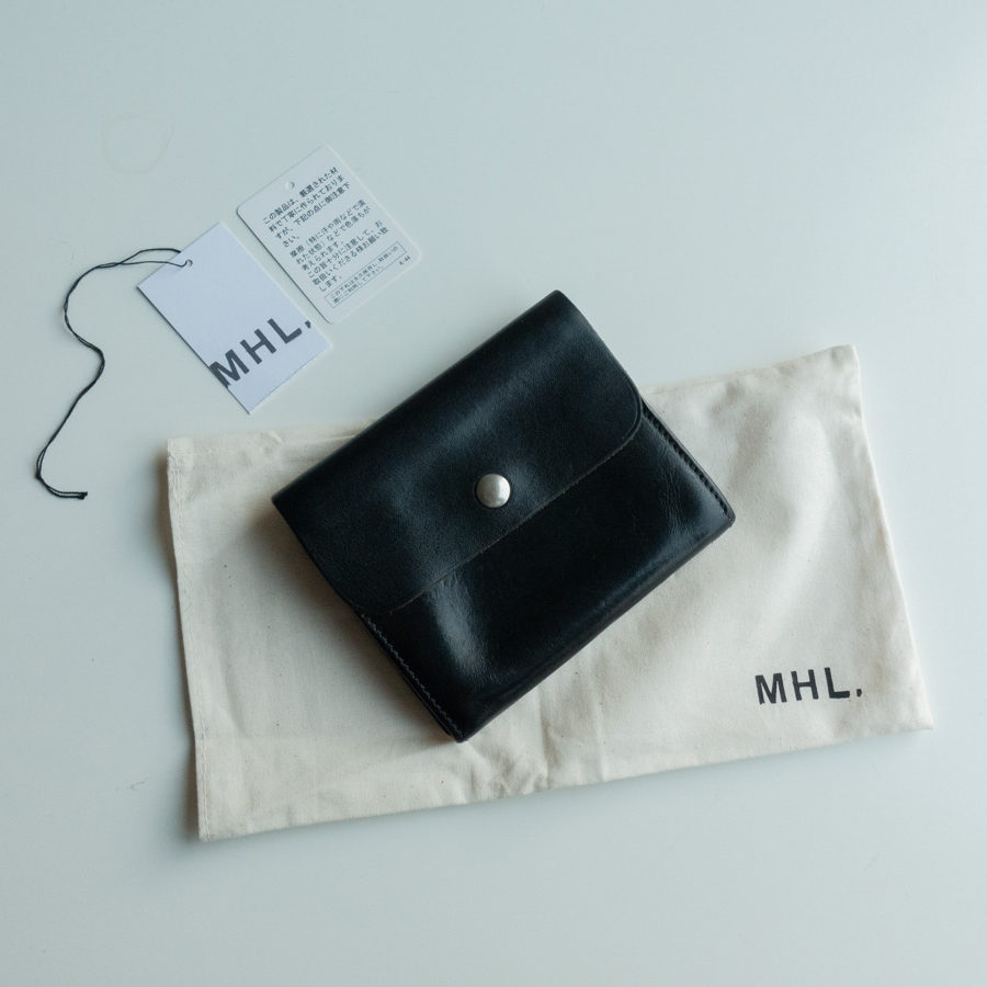 MHL. - TOUGH LEATHER POUCH WALLET (Vintage Black) *zipper