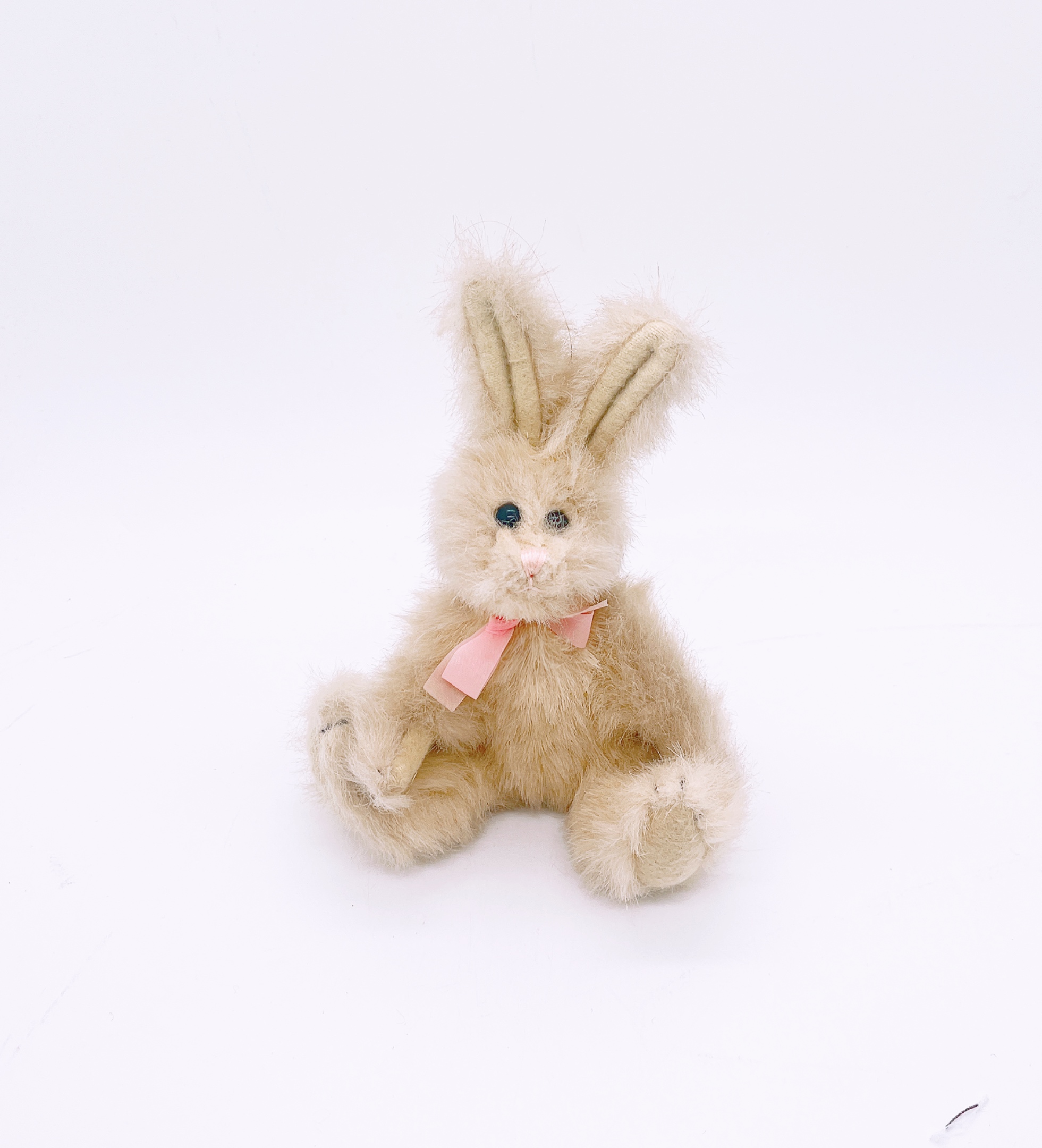 Pink ribbon small bunny boyds