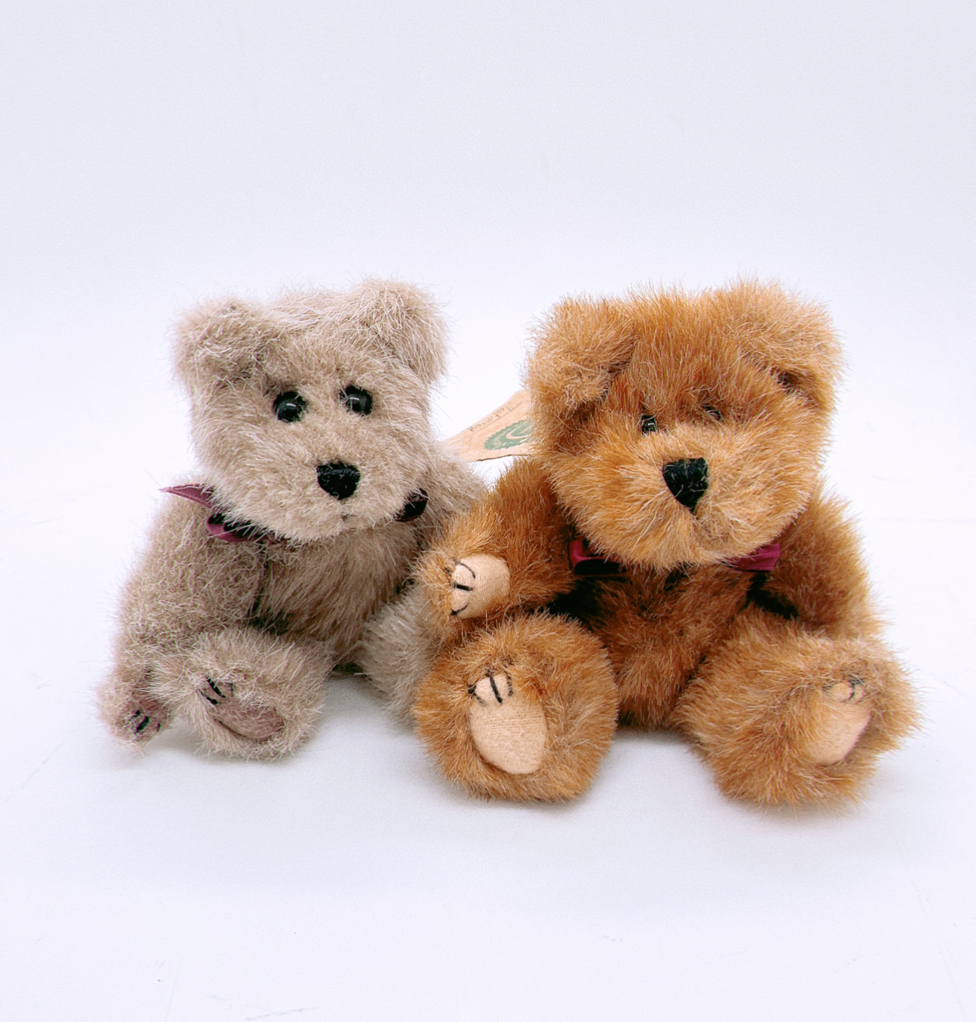 Set of 2 basic boyds bears