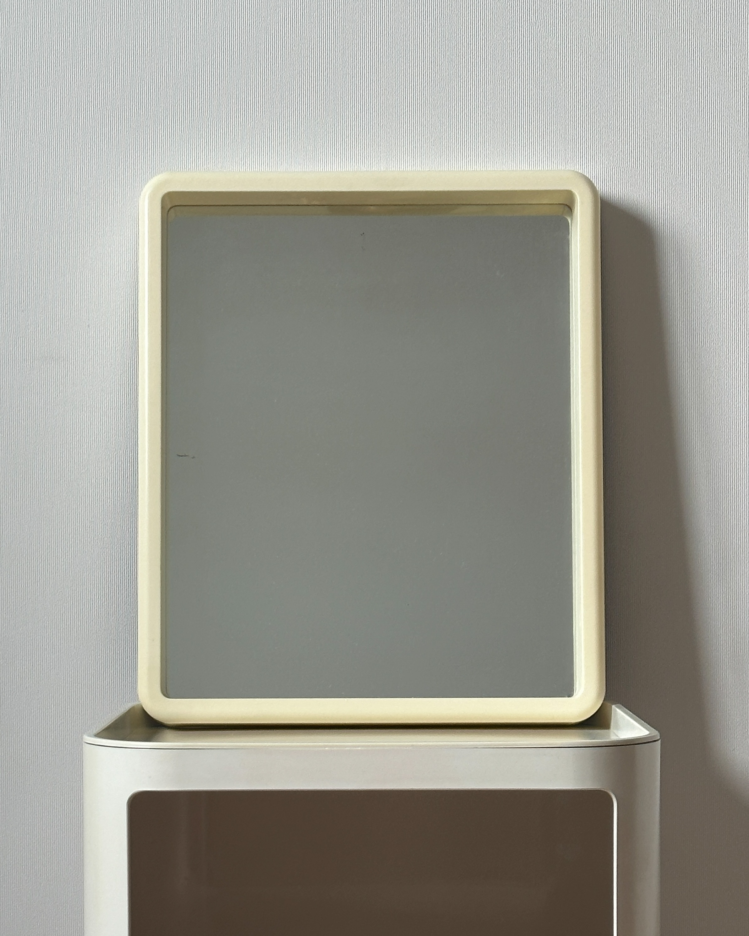 Vintage Cream Rectangle Wall Mirror