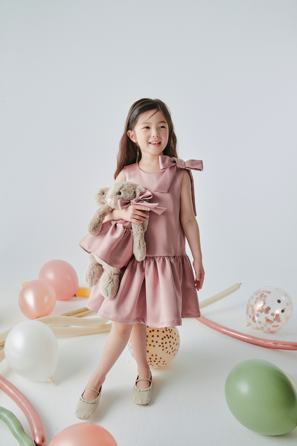 002. Pink Ribbon Dress 핑크 리본 드레스