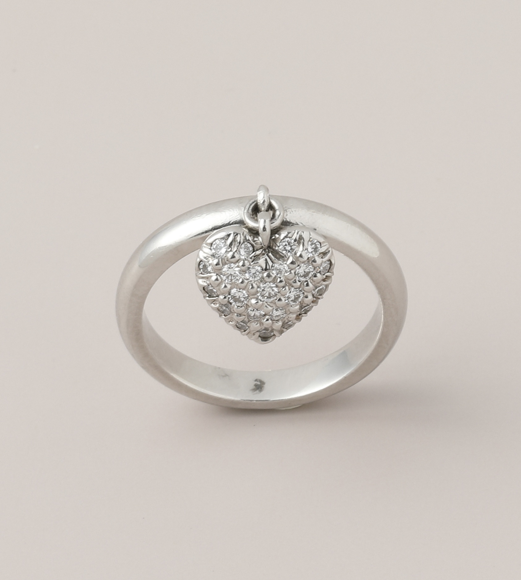 Tiffany & co. platinum dangle heart diamond ring