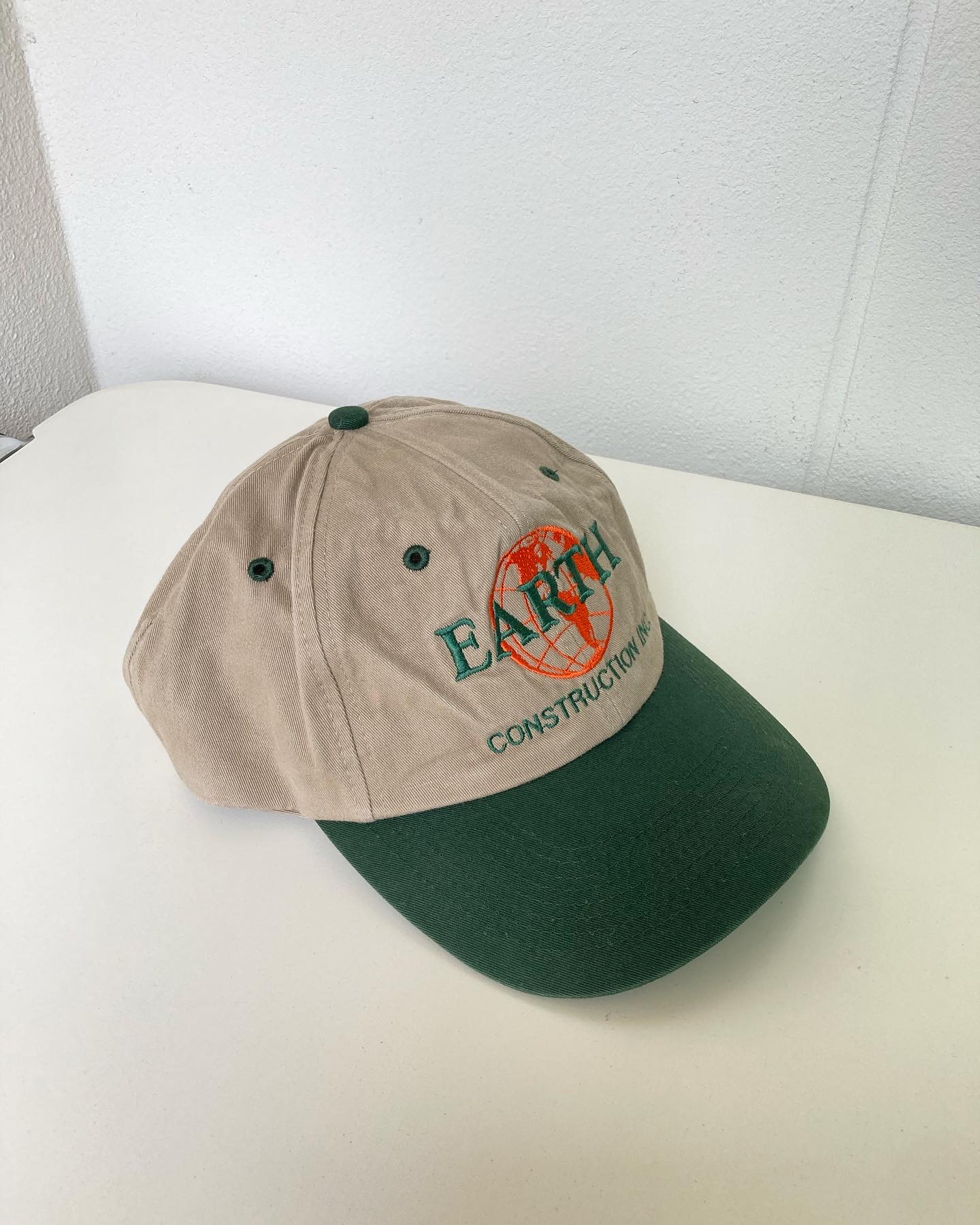 90s vintage Earth cap