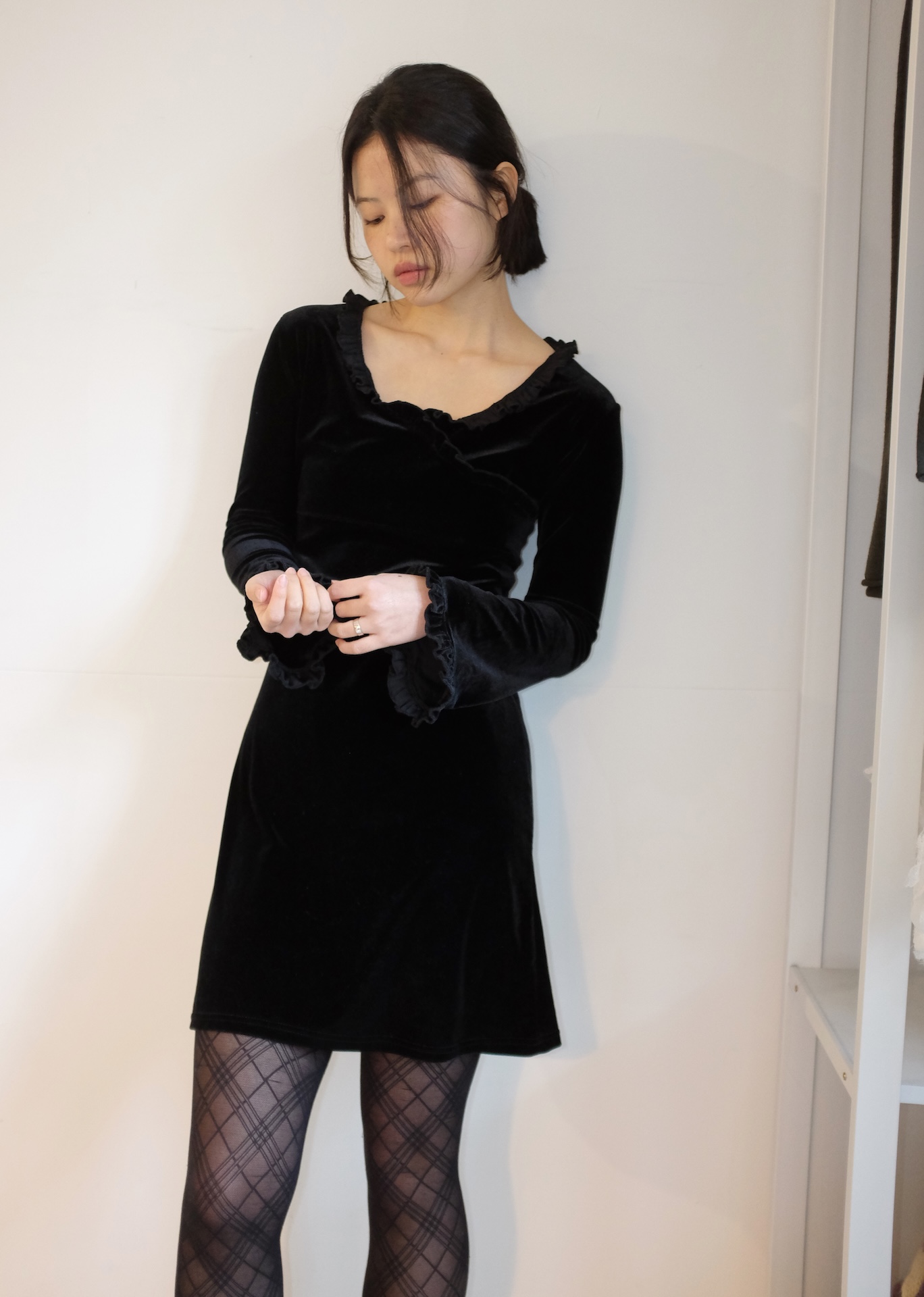 Vintage frill velvet ops