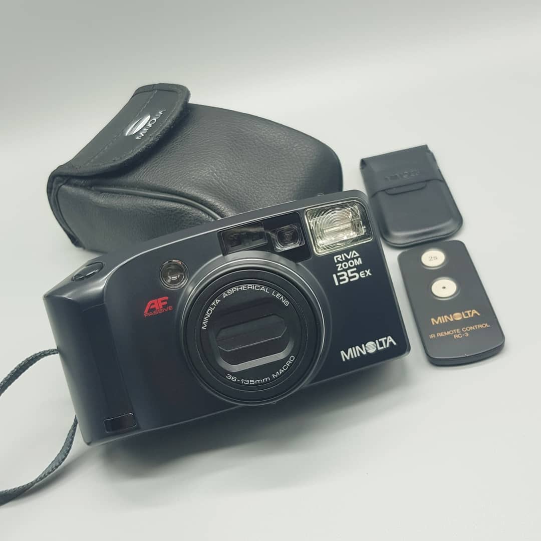MINOLTA RIVA ZOOM 135EX