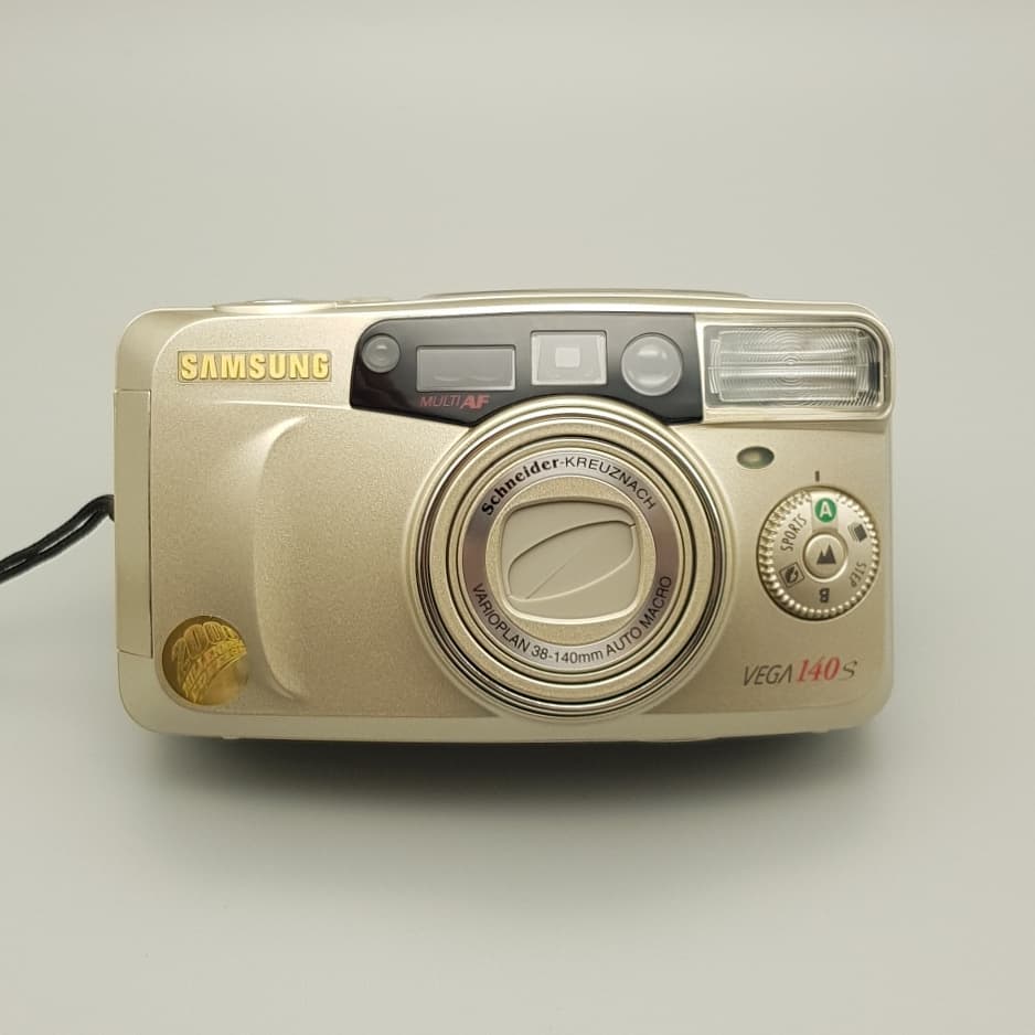 SAMSUNG VEGA 140S