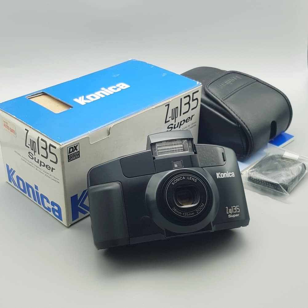 KONICA Z-UP 135 SUPER