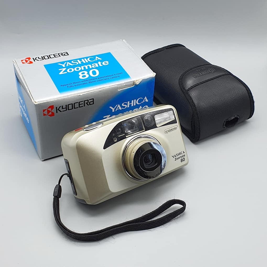 YASHICA ZOOMATE 80