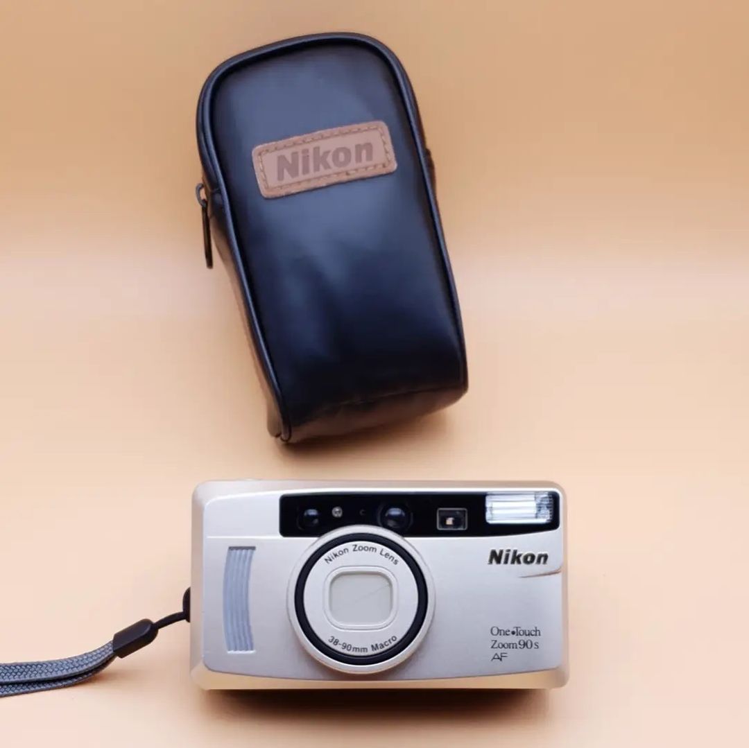 NIKON ONE TOUCH ZOOM 90S